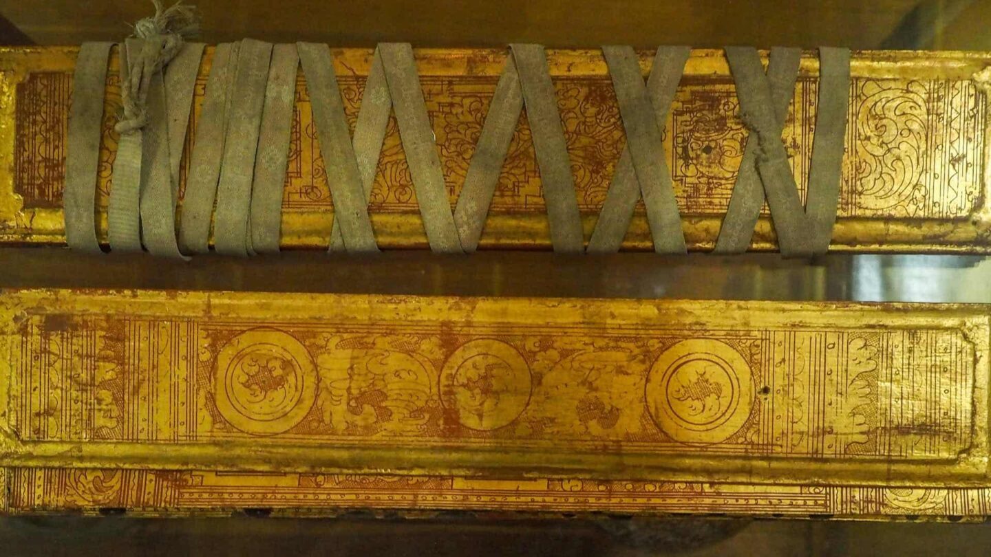 The Pali Canon: How We Know What the Buddha Taught | Buddho.org